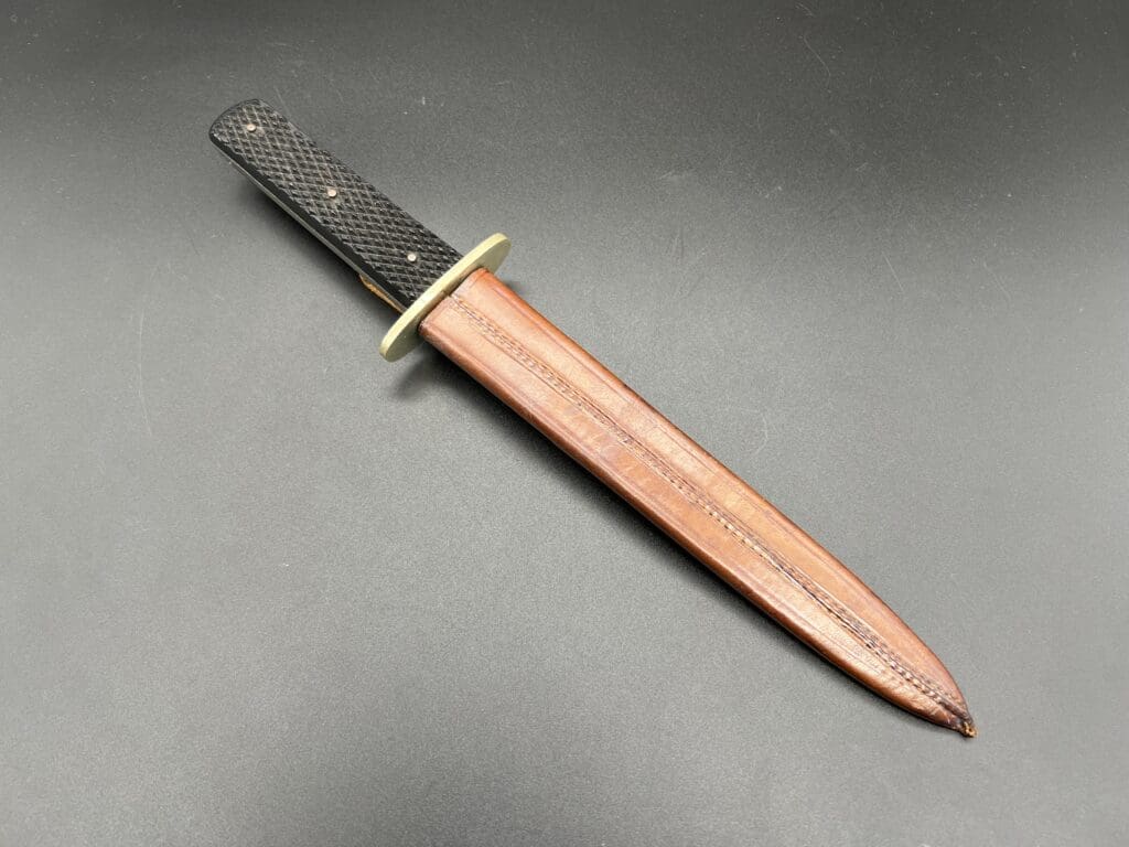 Sheffield made Drop point knife - Edged Militaria