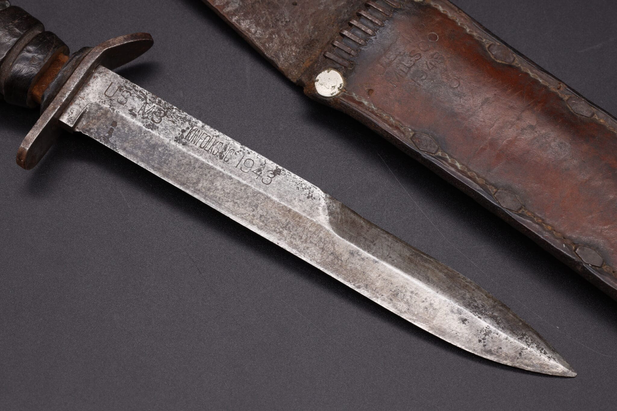 Rare US M3 Dagger Dated 1943 by Kinfolks with M6 Scabbard - Edged Militaria