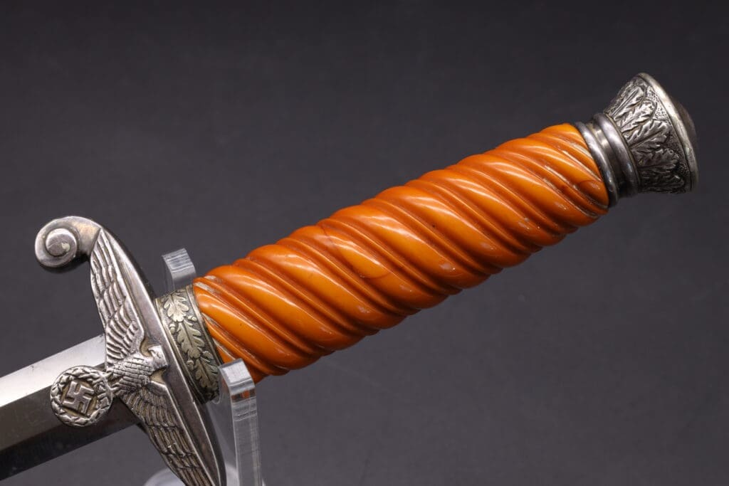 Slender grip Army dagger by WKC - Edged Militaria