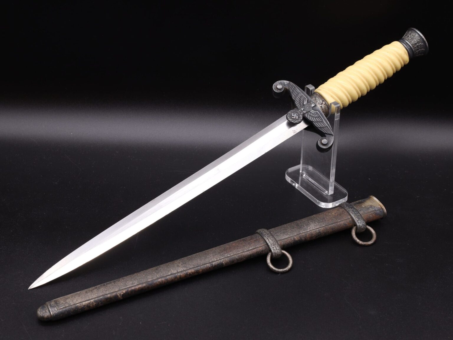 Edged Militaria - Home