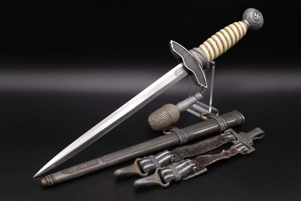 Complete M37 Luftwaffe Dagger by Höller - Edged Militaria