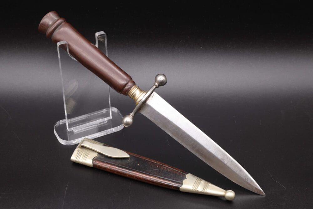 French Art Dagger - Edged Militaria