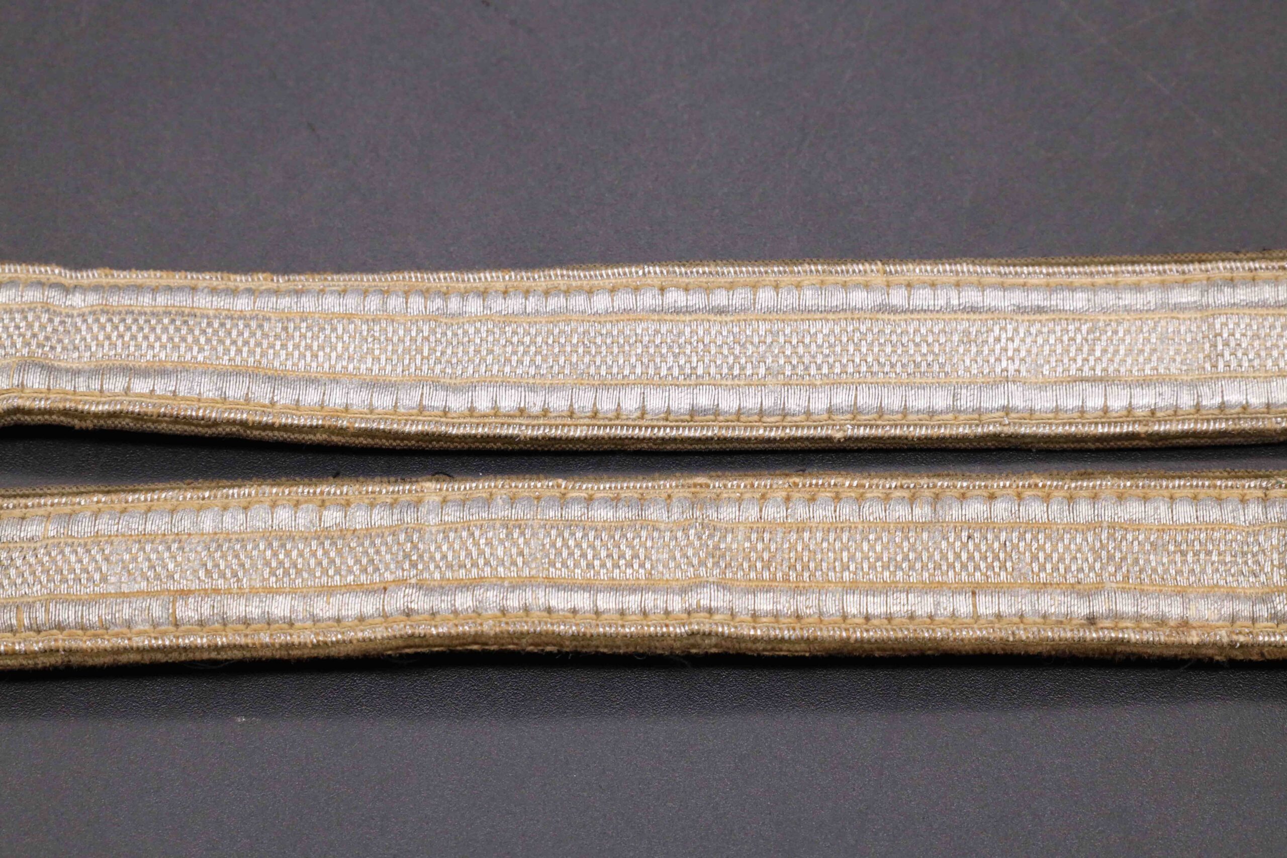 Rare 1st Type Army Officers Dagger Hangers - Edged Militaria